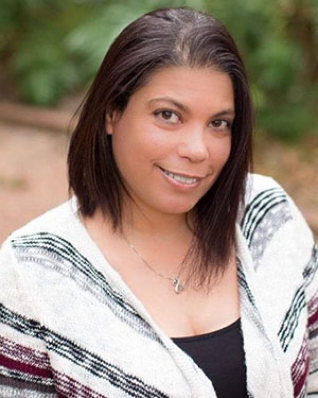 Elizabeth Rivera's Instagram, Twitter & Facebook on IDCrawl