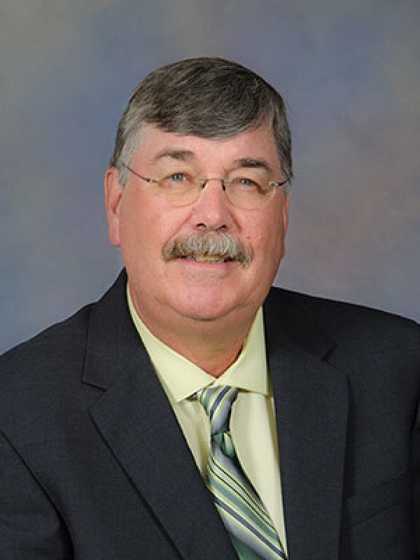 Robert M. Fox - AI Experts - Herbert Wertheim College of Engineering